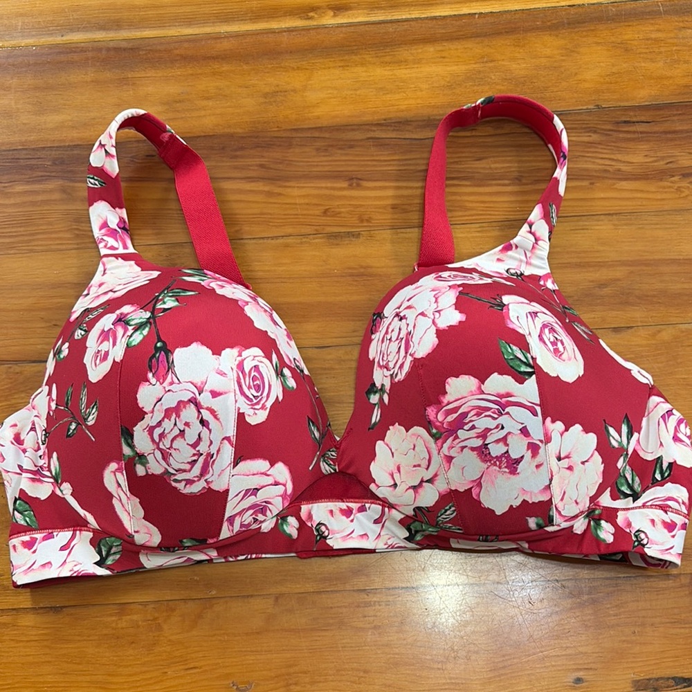Cacique Lightly Lined Plunge Bra, 44d - Gem